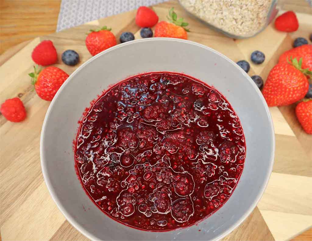 Compota de bayas mixtas - Love Food Feed