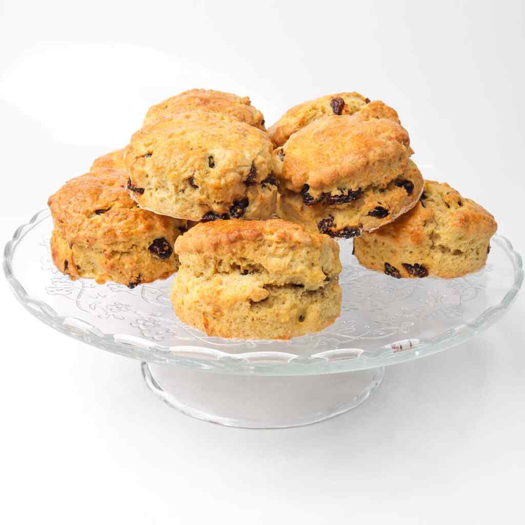 12 Heavenly Buttermilk Scones That Are Super Easy to Make