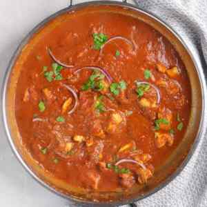 Chicken Madras - Authentic, delicious and takes 30 minutes