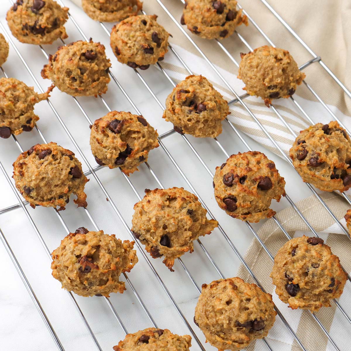 Oat Cookie Energy Balls - Easy to make energy bites
