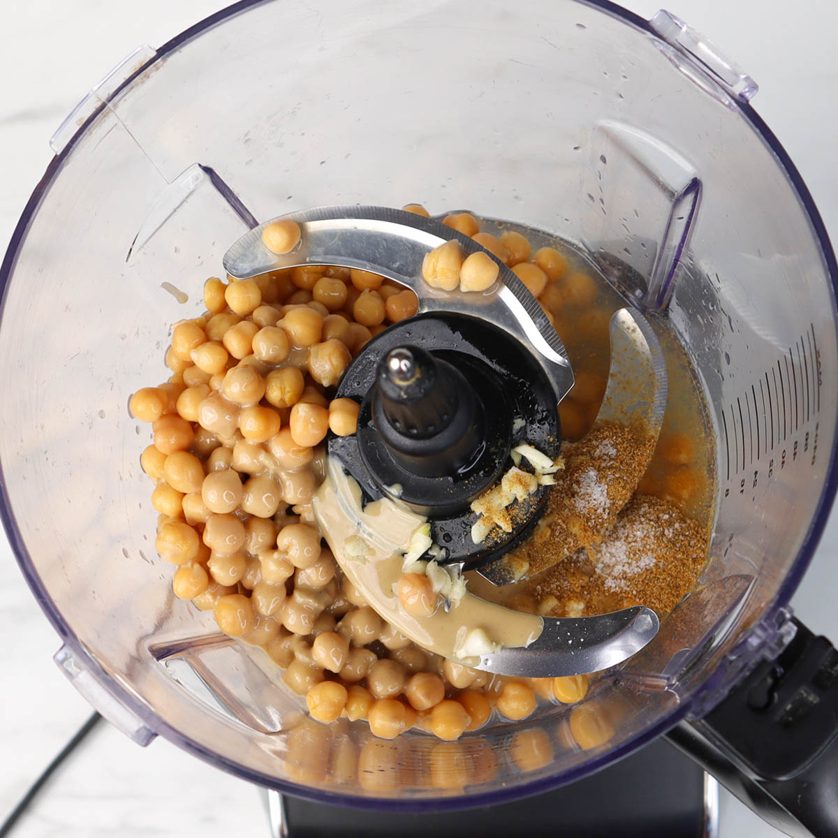 Zelfgemaakte hummus recept - beter dan in de winkel gekochte