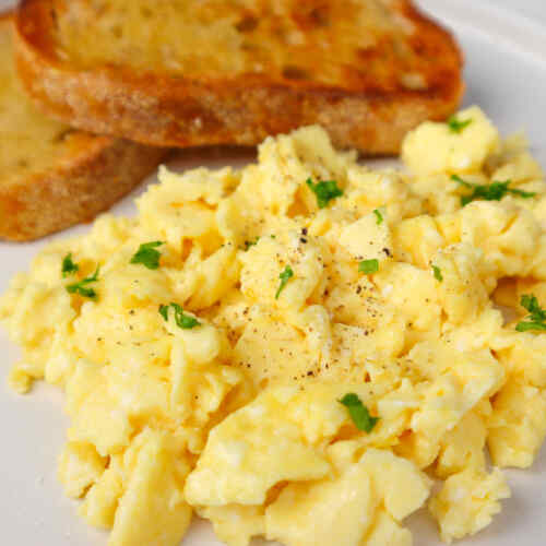 Eggs Cooked in Rings - Perfect Round Eggs Every Time