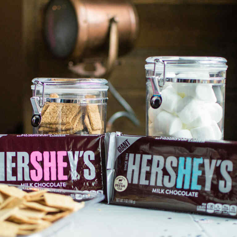 O que são S'mores? - Uma delícia nostálgica que ainda faz sucesso