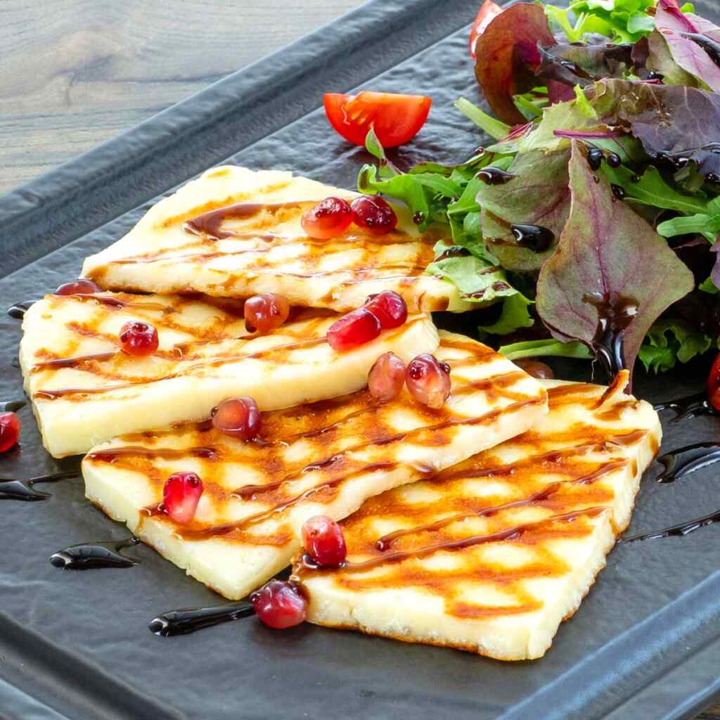 Qu'est-ce que le Halloumi ? - Un fromage parfait pour les grillades