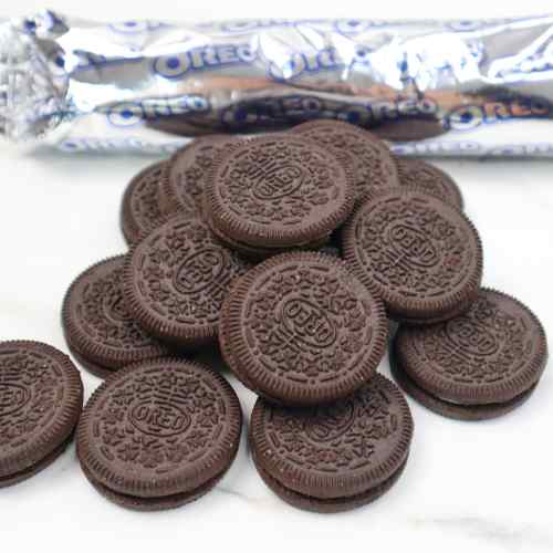 Glaçage à la crème au beurre Oreo - La recette parfaite du glaçage Oreo