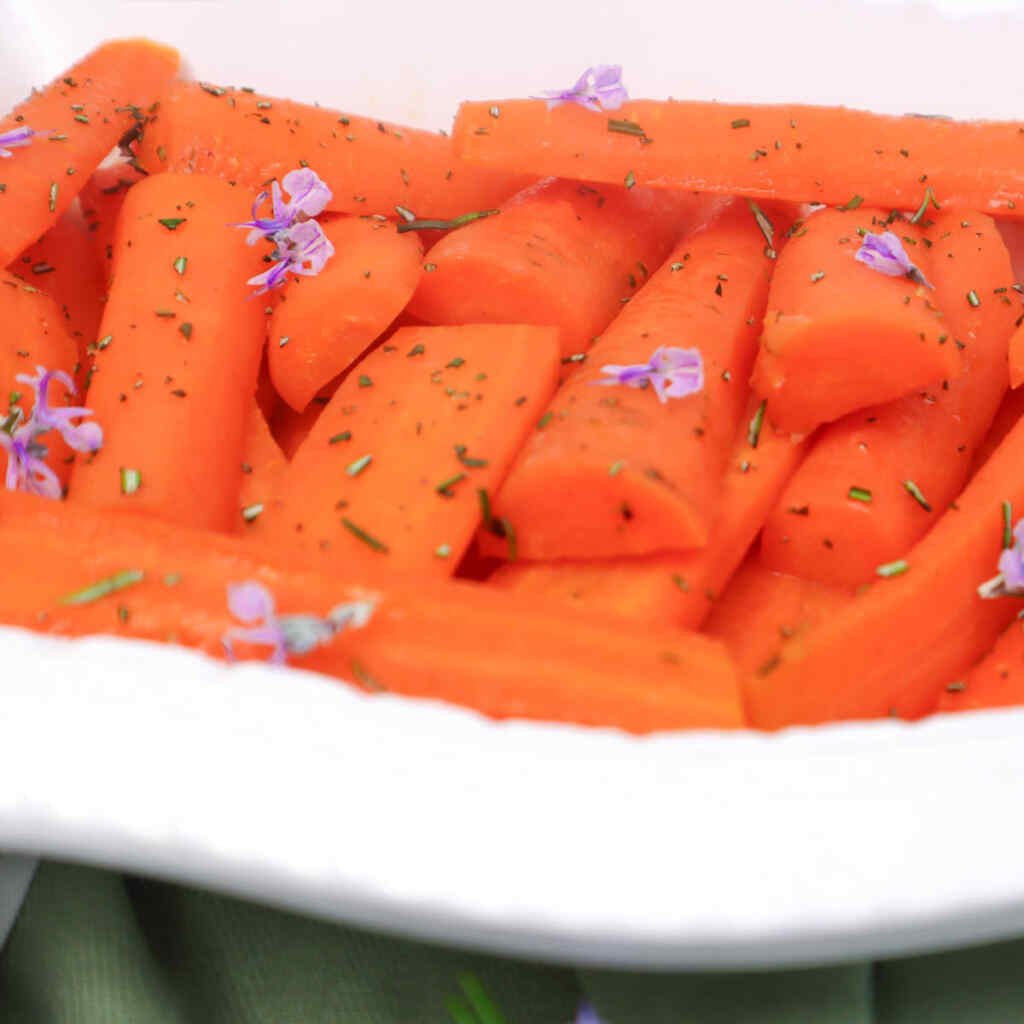 Carottes rôties au miel - Recette facile de carottes glacées